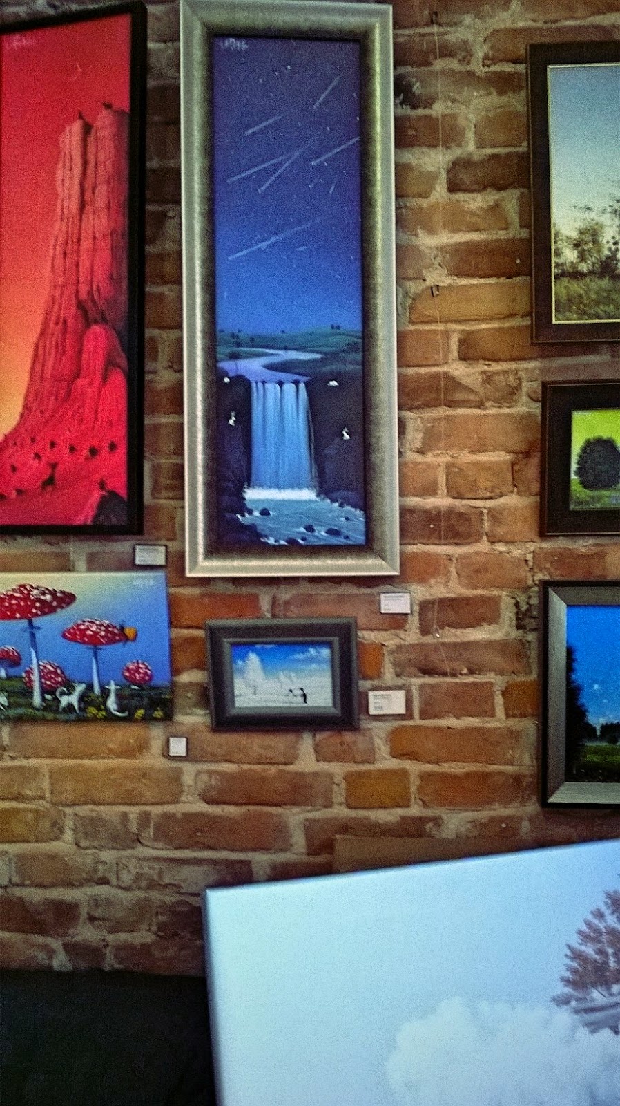 Triina Britt'i Näituste Päevik: Navitrolla galerii