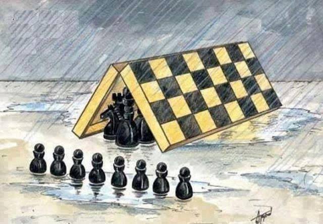 ΜΑΡΙΑ ΦΥΓΑΜΕ ΑΛΛΑ ΔΕΝ ΞΕΧΝΑΜΕ...: ΤΟ ΣΚΑΚΙ...