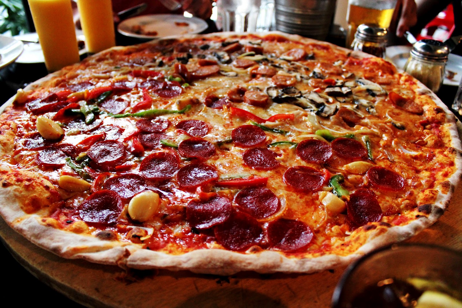 Joanne: Peperoni Pizzeria