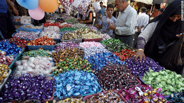 Festival Seker Bayrami Saat Idul Fitri di Turki