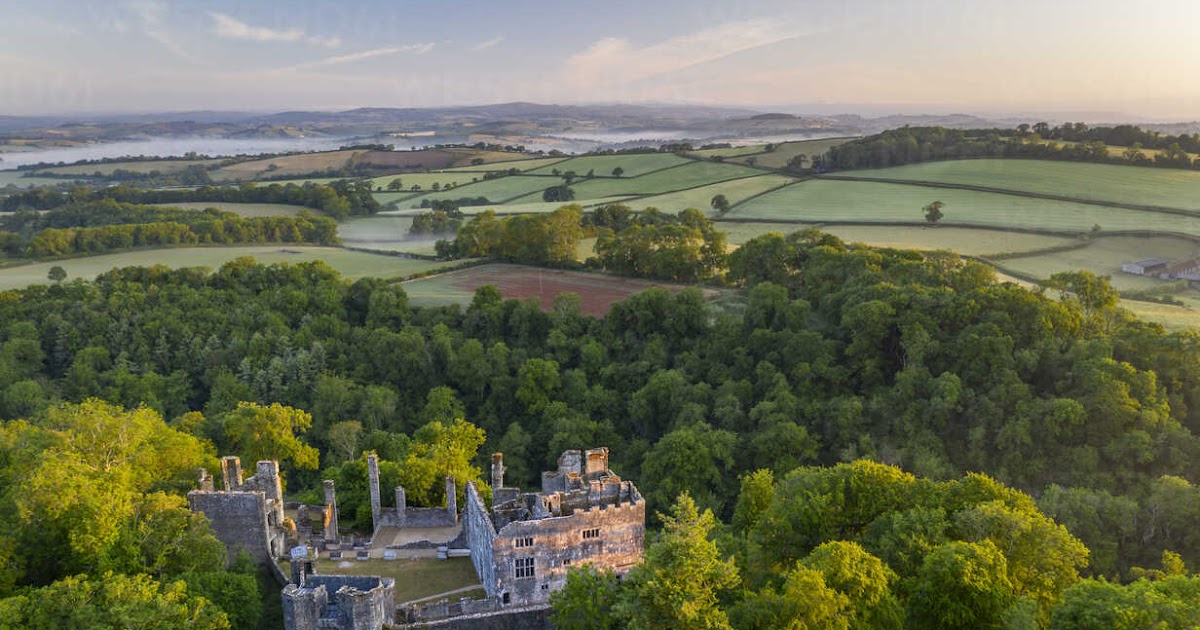 Berry Pomeroy Castle, Totnes, England (with Map & Photos)