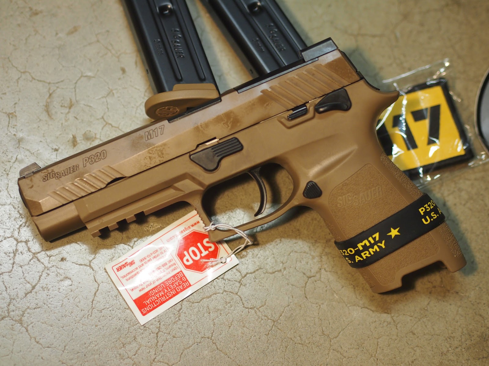 Mister Donut's Firearms Blog: Sig Sauer M17