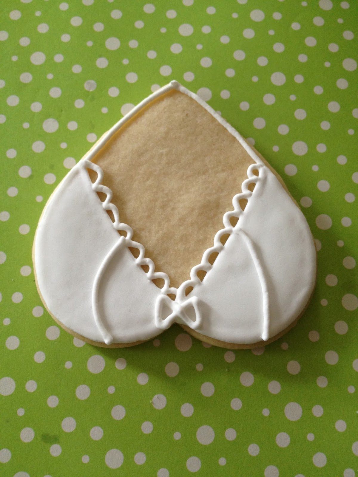 Pauline Bakes: Lingerie Cookies
