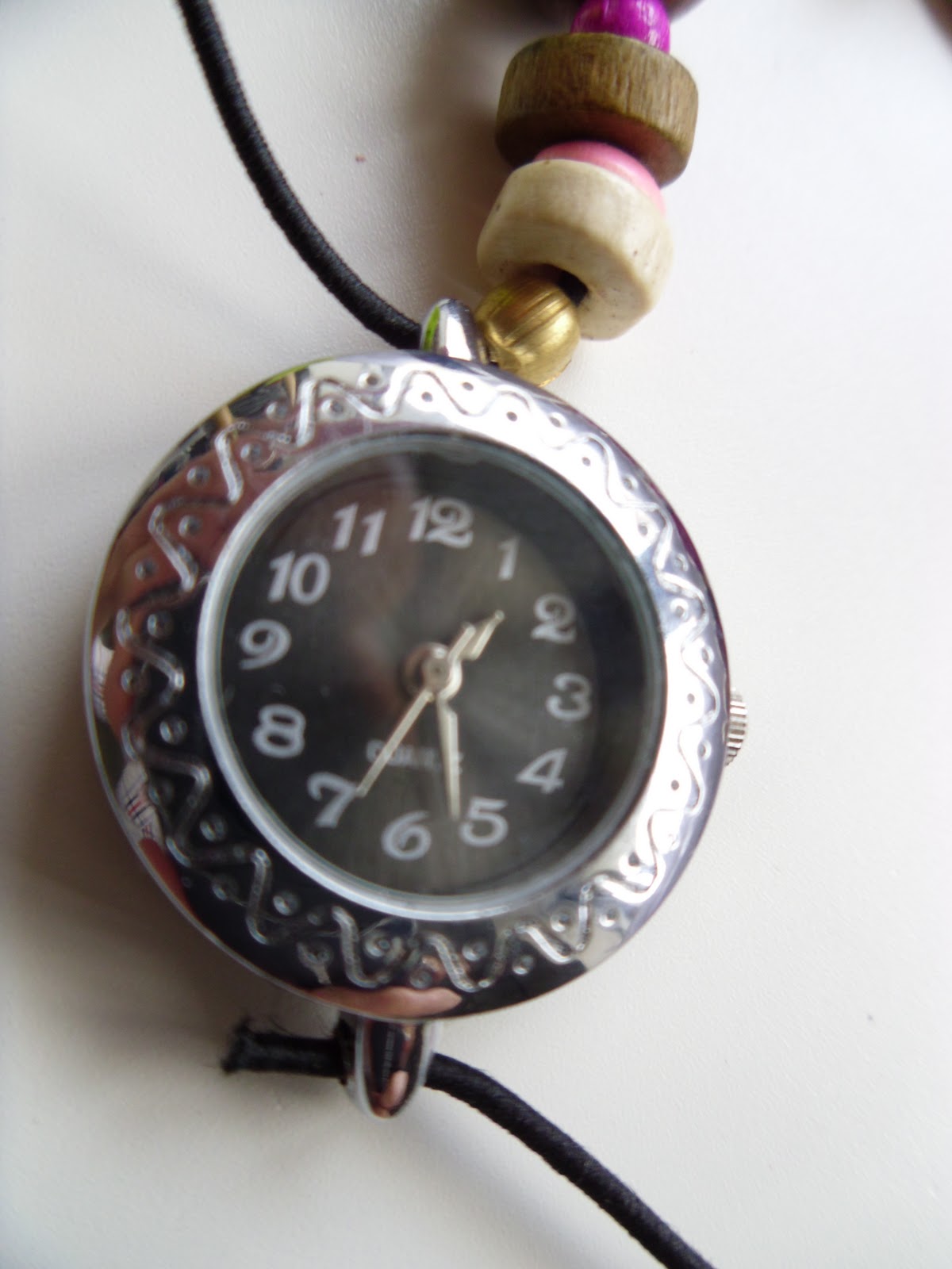 Mosaic Tree - creating home crafts: How to make a wooden beaded watch