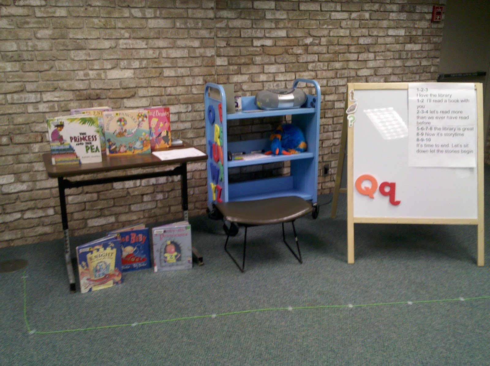 Future Librarian Superhero: Storytime Set Up
