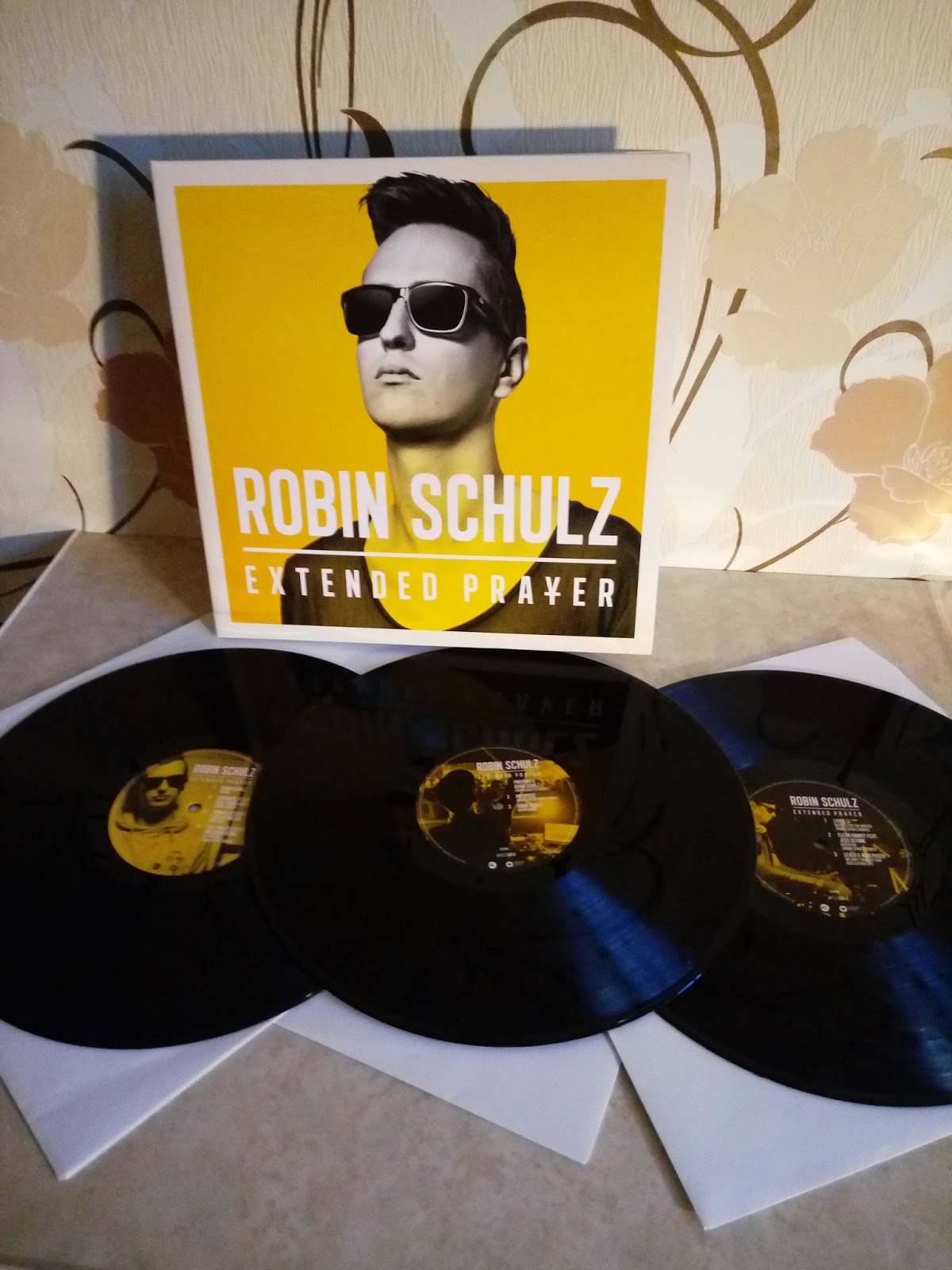 Maištinga siela: Vinilinė plokštelė: Robin Schulz - "Extended Prayer ...