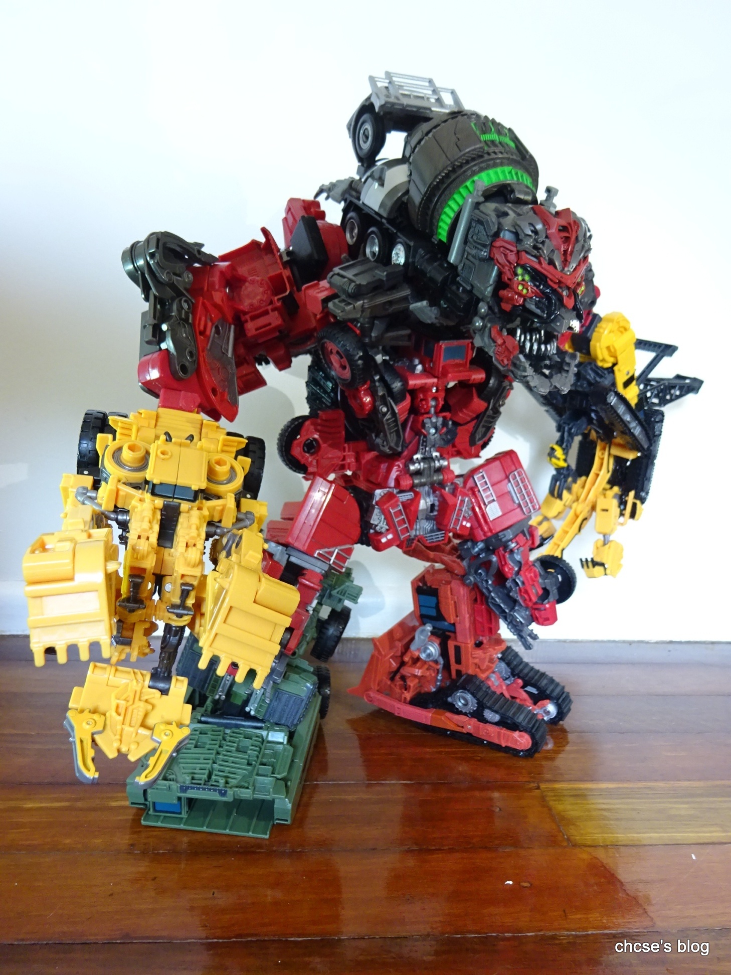 ChCse's blog: Toy Review: Transformers Generations Studio Series Devastator