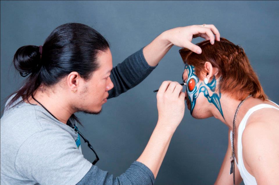 M y a n m a r H u n k s: Face paint of Rota by Zay Latt Khaing