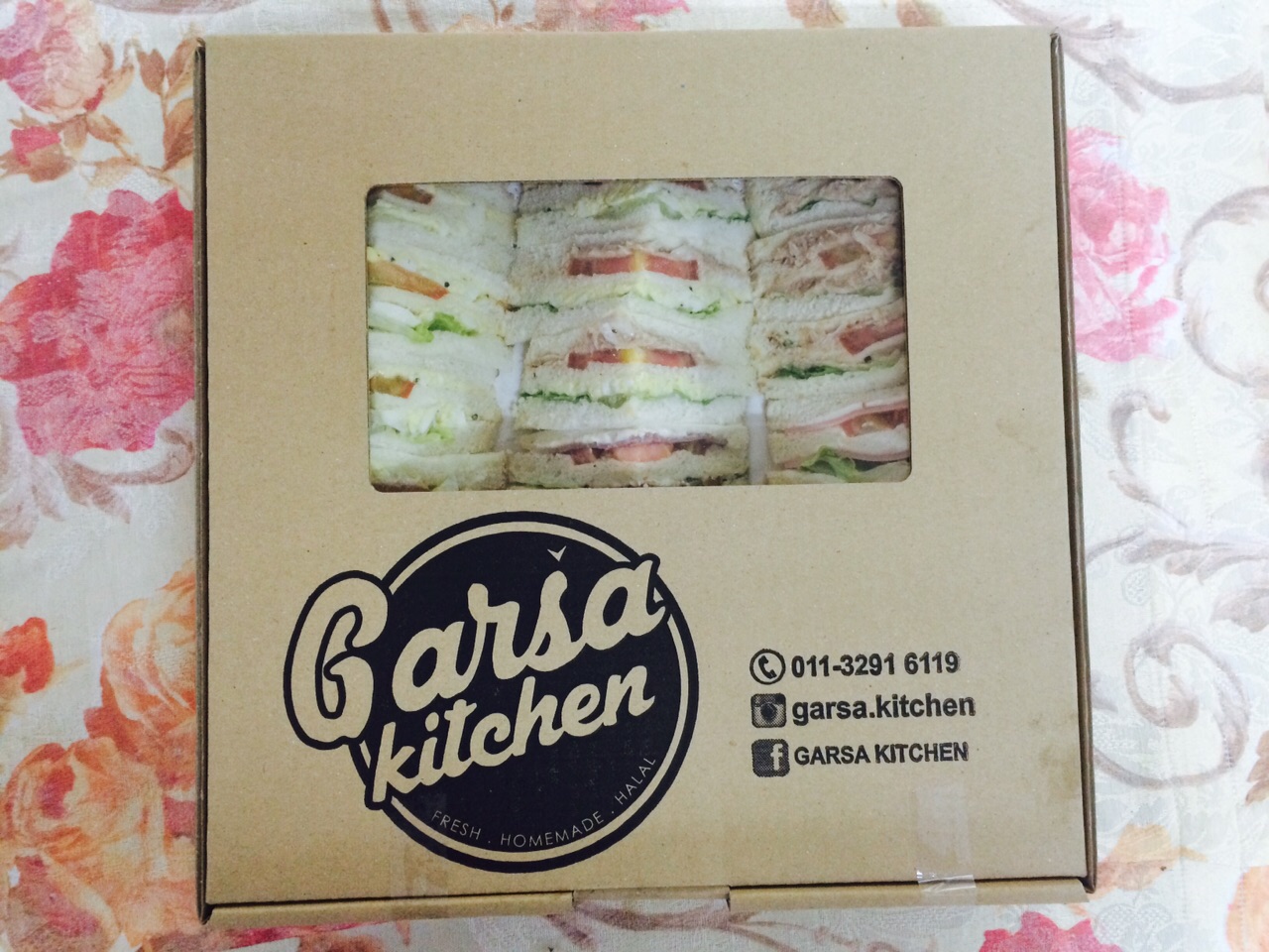 Yaya Natsumi Official Blog : Garsa Kitchen : The Best Sandwich in Town