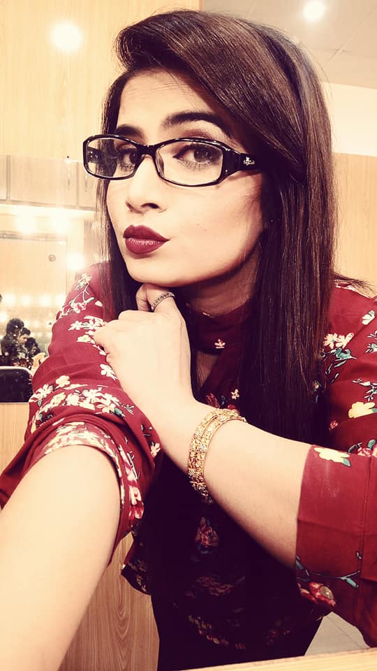 Saima Mumtaz Biography | Saima Mumtaz age Husband Songs And Pics