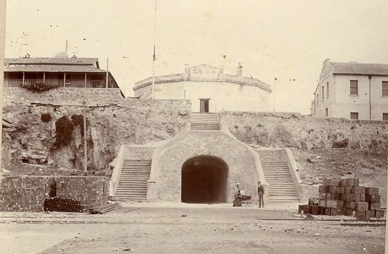 Historical Australian Towns: Perth, WA: Between the Indian Ocean And ...