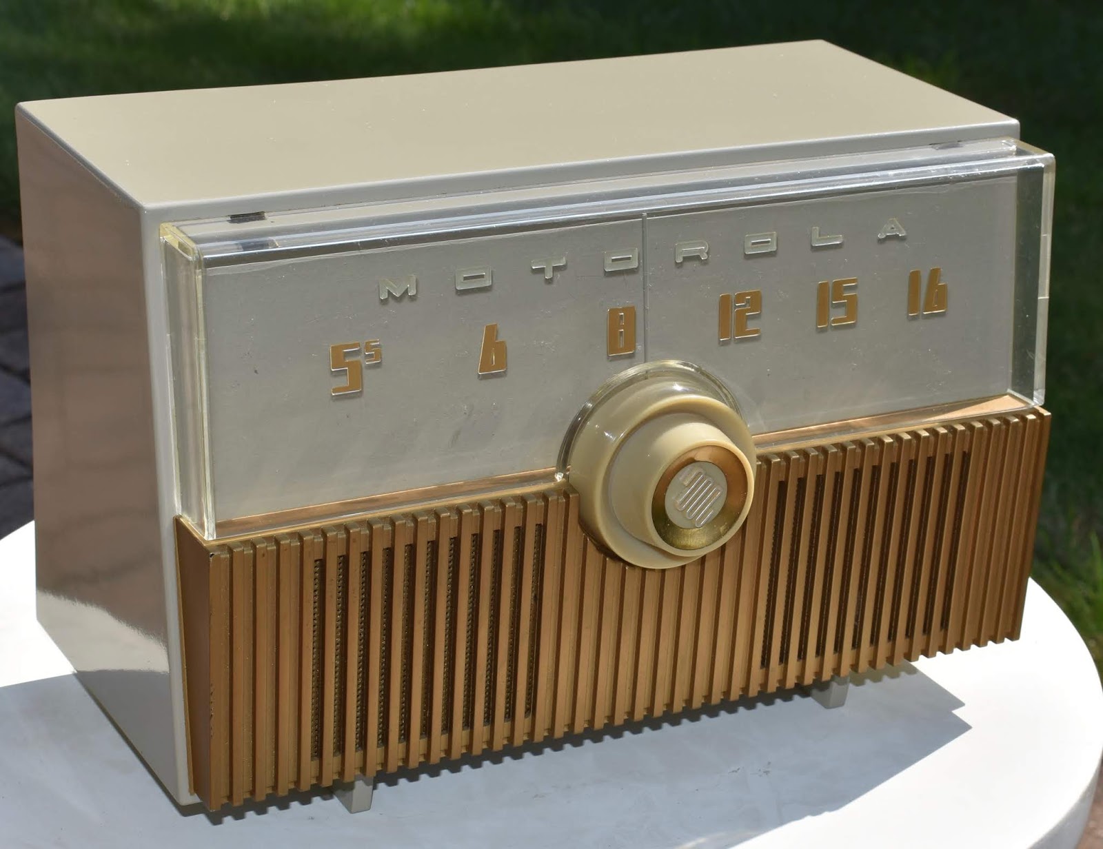 *American*Radio*Design* - - Deco-Mid Century, Retro Styled Vintage Tube ...