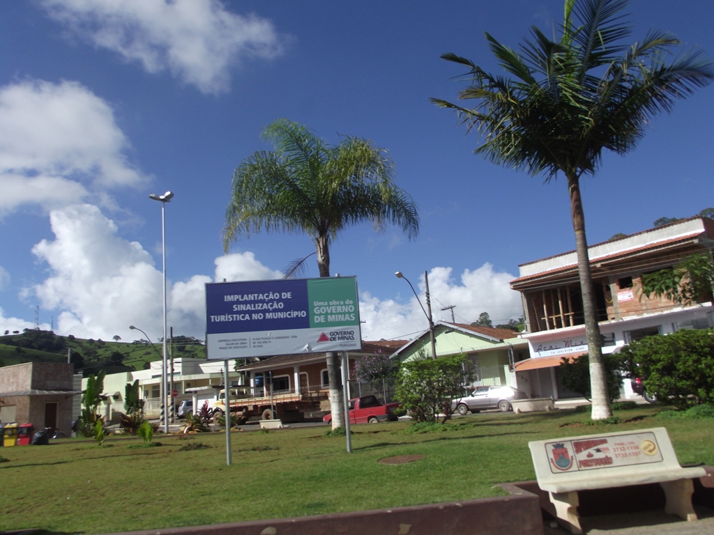 TURISTANDO PELO MUNDO: IPUIÚNA / MINAS GERAIS - A Capital Nacional da ...