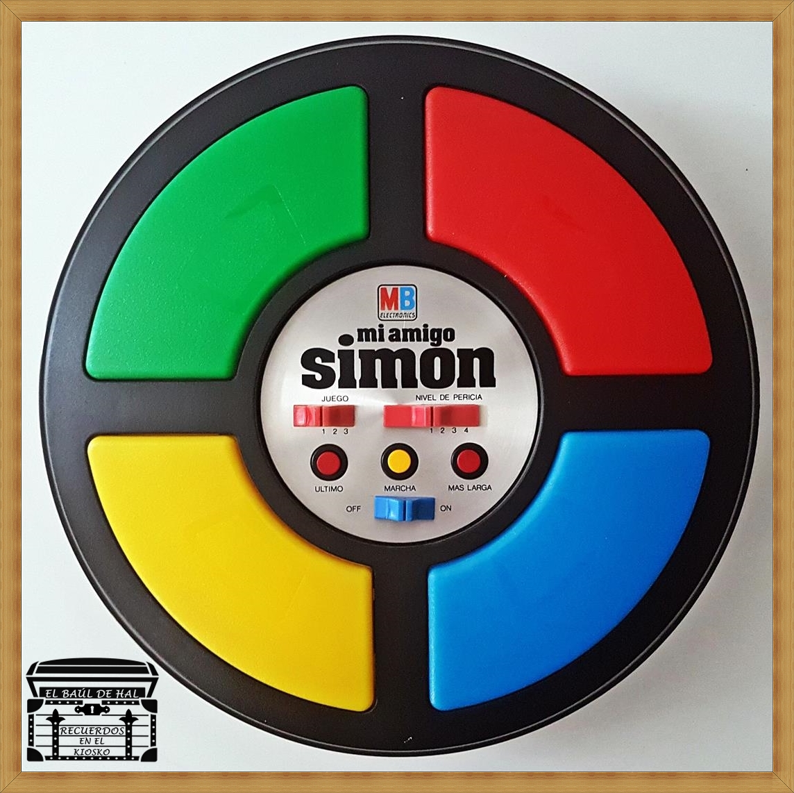 EL KIOSKO DE AKELA: MI AMIGO SIMON DE MB