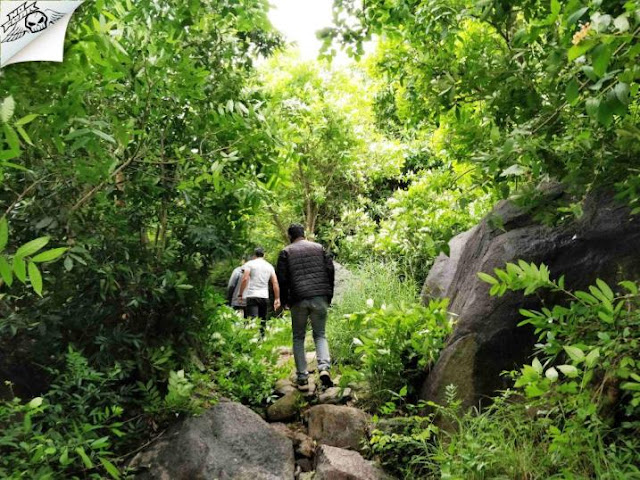 Huthridurga Fort Trek - Treasure hunt on the hill