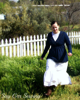 Say Grr Sewing: Triple Ruffle Skirt