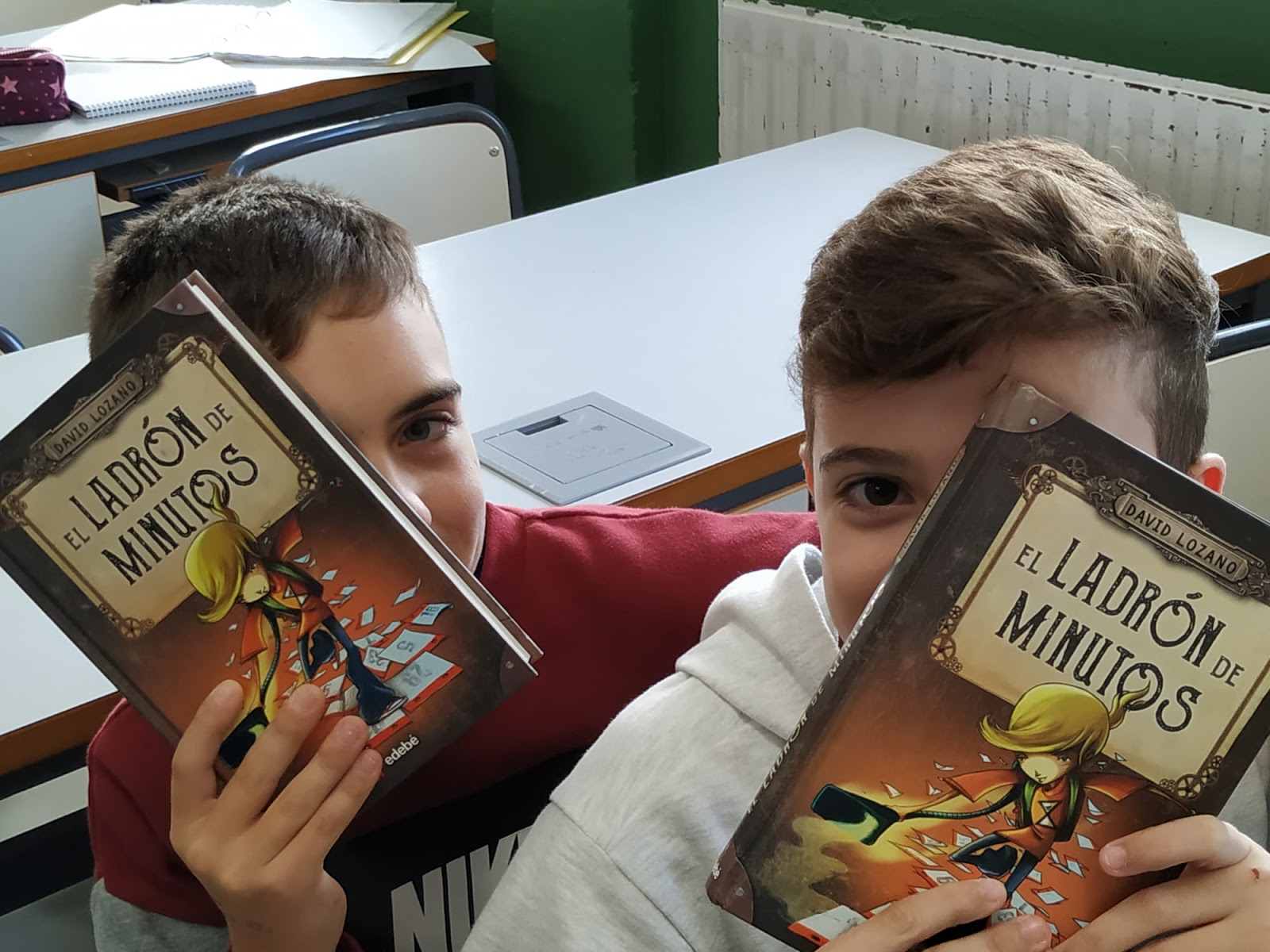 CANAL CHAMIZO: ENTREVISTA AL ESCRITOR DAVID LOZANO GARBALA