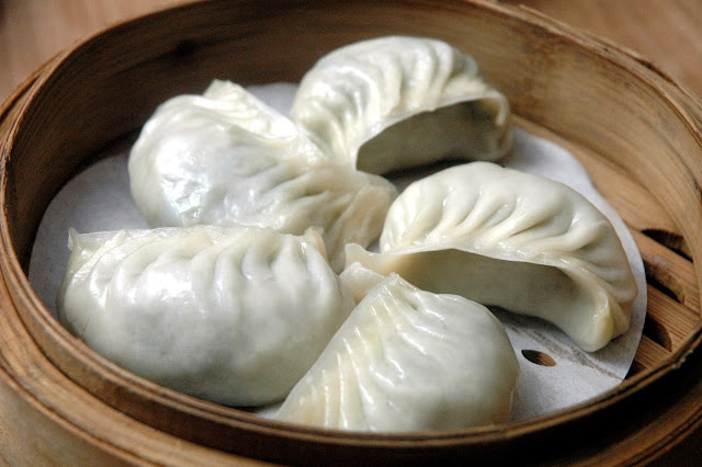 DUDE FOR FOOD: A Mid-Afternoon Dim Sum Feast at Crystal Jade Shanghai ...