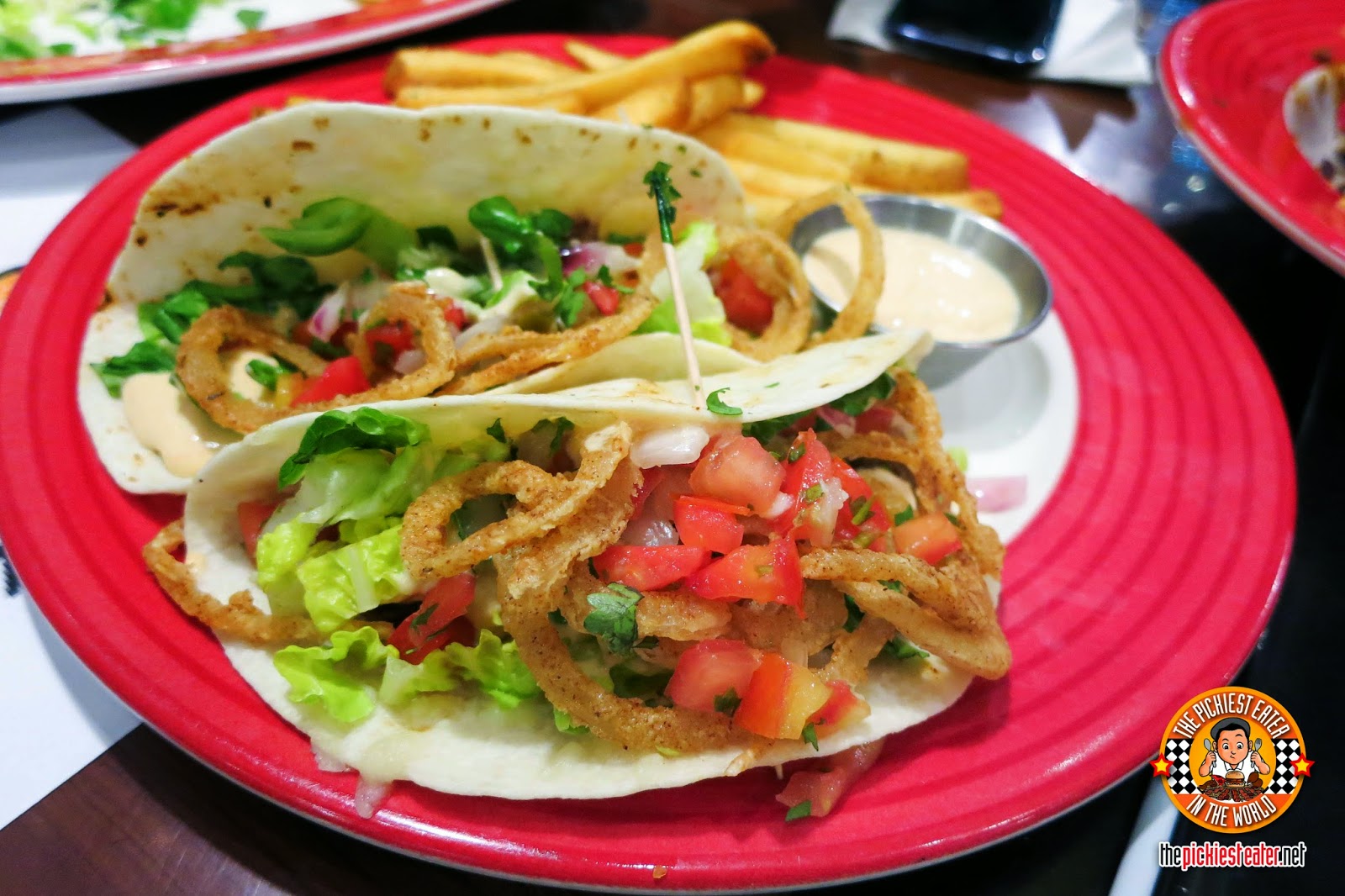 THE PICKIEST EATER IN THE WORLD: OLE! IT'S TGI FRIDAY'S TEX-MEX MENU!