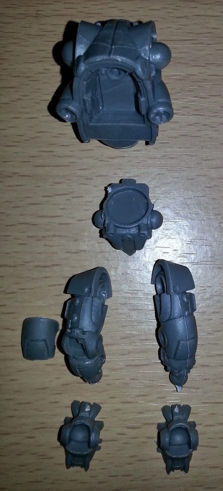 Children of the Kraken: Mantic's Deadzone Strider