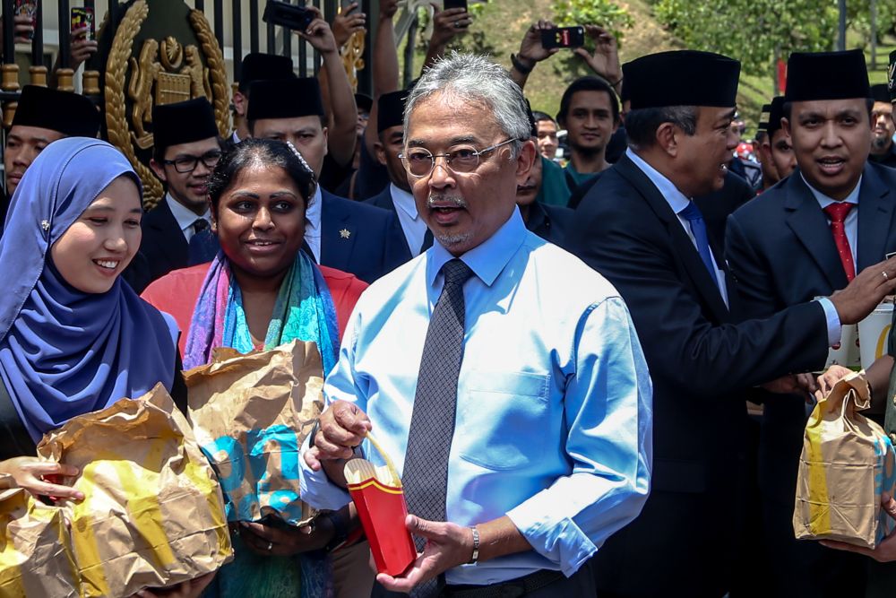 Whos Sultan Abdullah According To Reuters