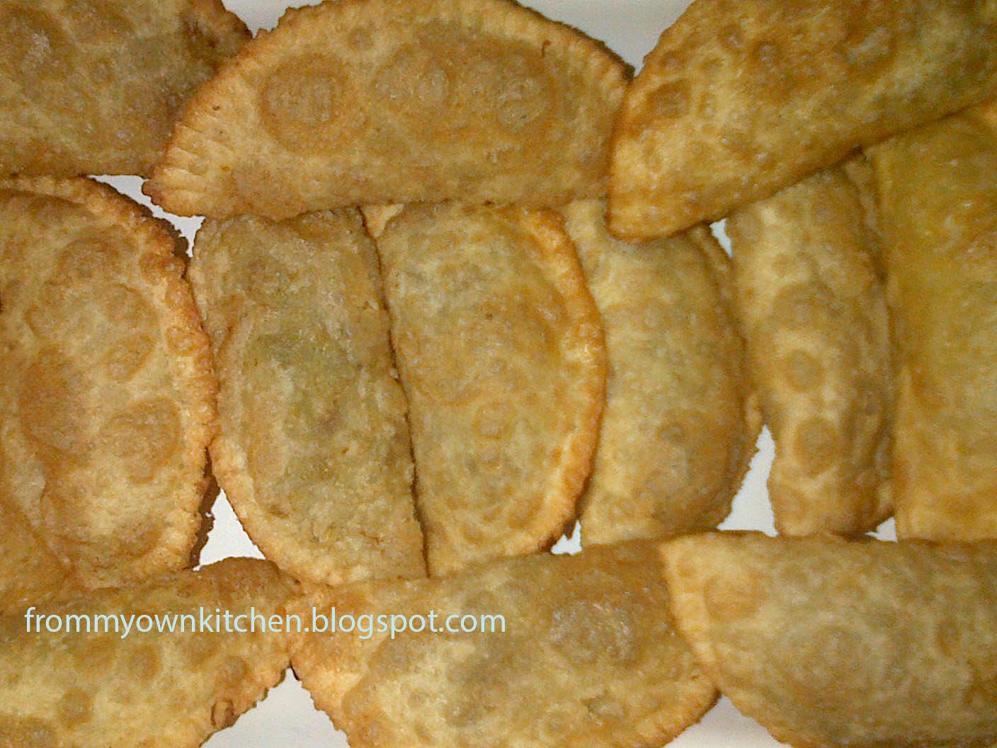 From My Own Kitchen: Irachi (Beef) Ada/Irachi Pathiri