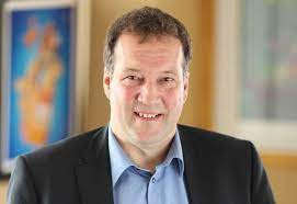 Agri 007: Lampron re-elected president of Dairy Farmers of Canada