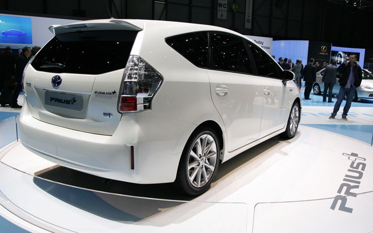 Modified Cars: 2012 Toyota Prius+