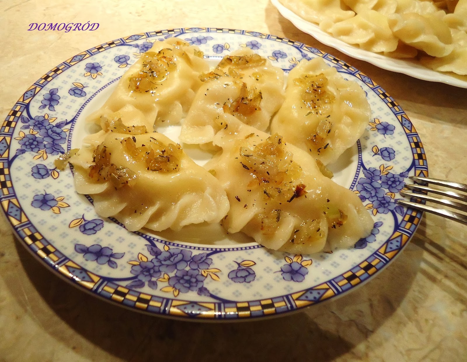 Domogród: Ruskie pierożki proste i smaczne