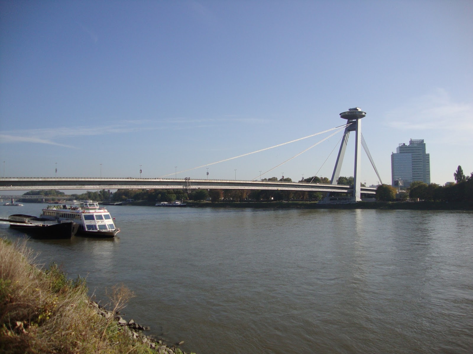 TUDOR PHOTO BLOG: Bratislava,Slovakia - Podul SNP