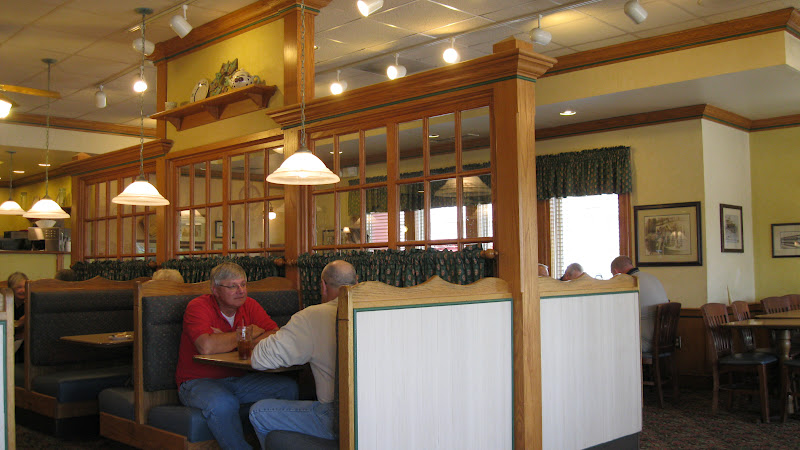 Big Daddy Dave: Bob Evans and Restaurant Chains