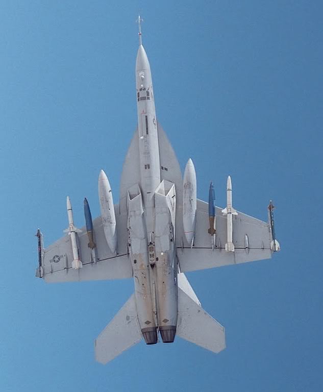 NITPICK: SUPER HORNET PYLONS