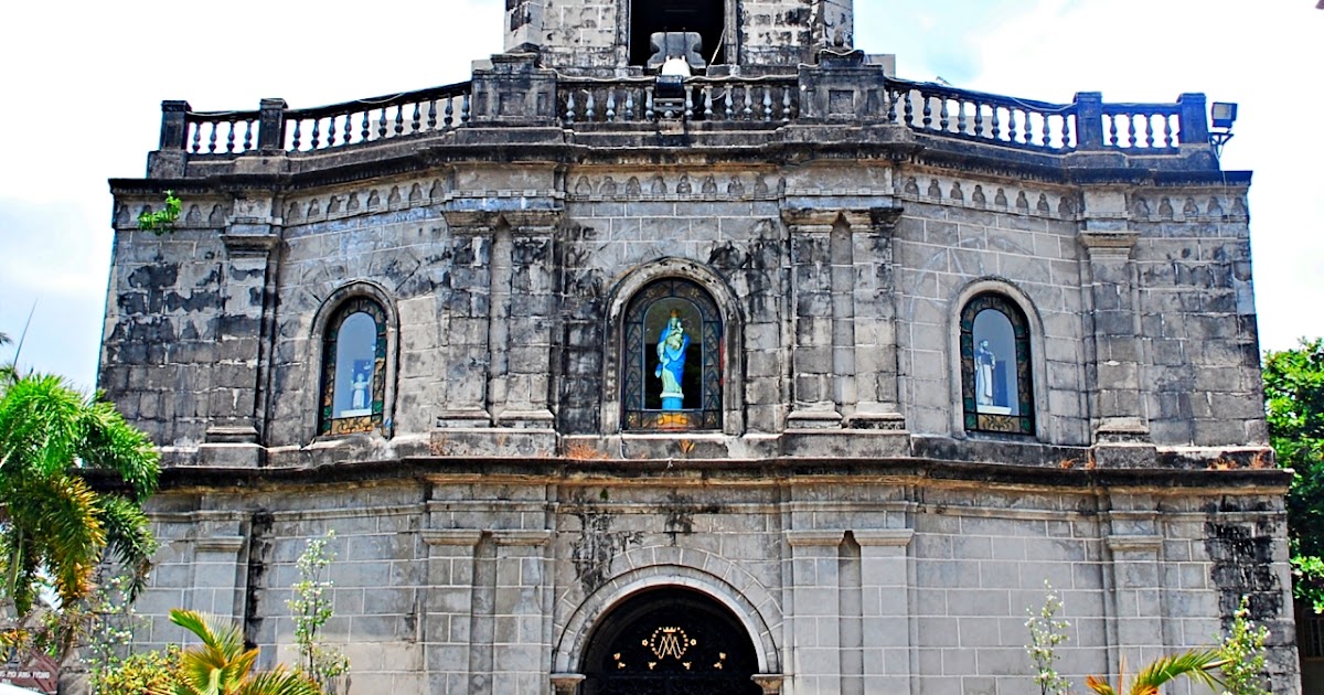 Bataan Visita Iglesia - Nomadic Experiences