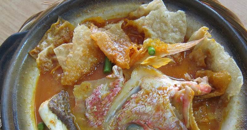 Famous Kam Long Ah Zai JB Curry Fish Head @ Jalan Wong Ah Fook ...