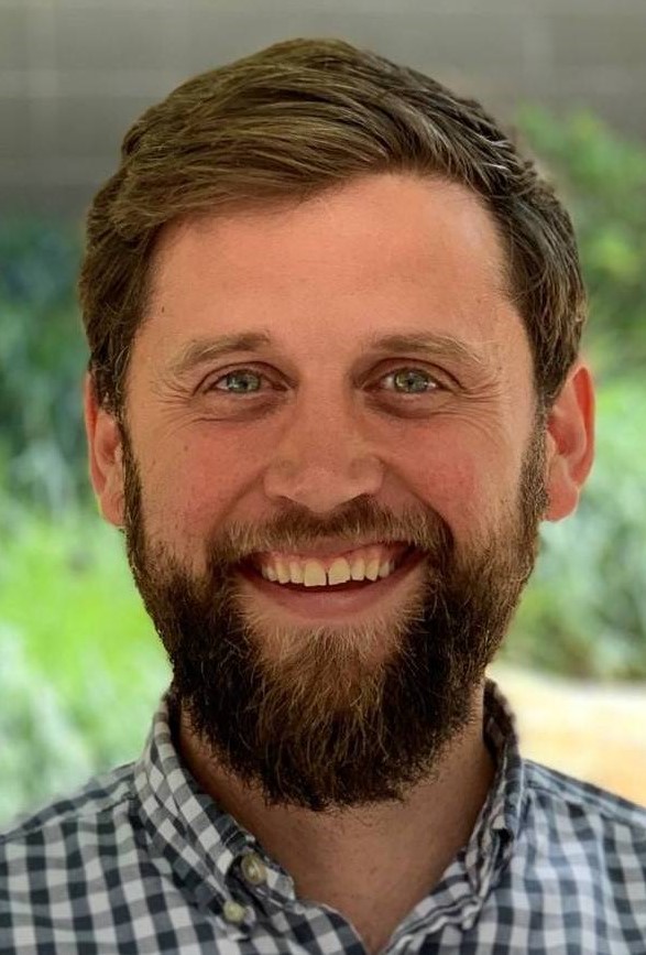 Dr Ian Ellis-Jones ... Living Mindfully Now