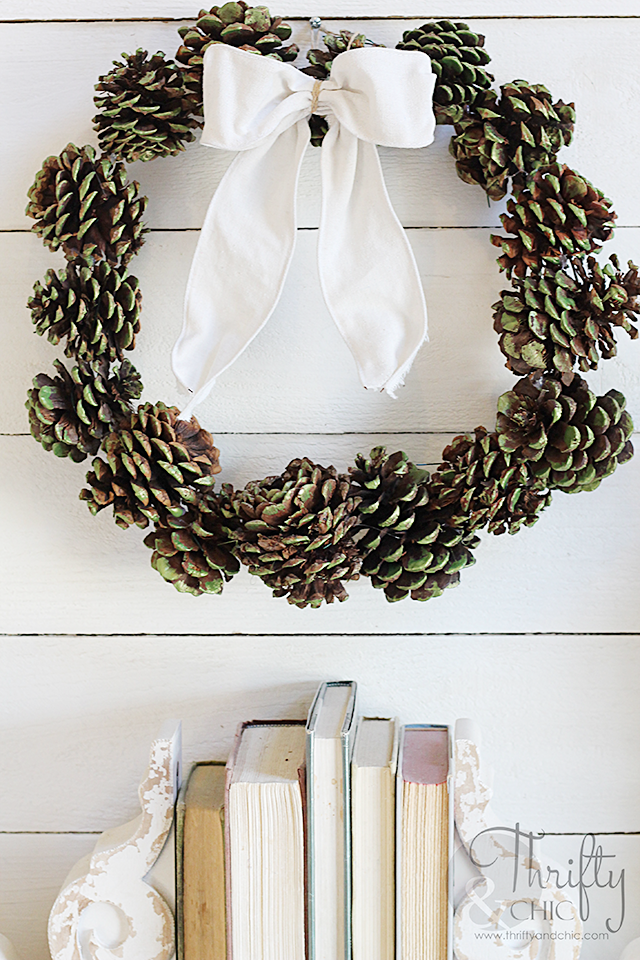 DIY Winter Pine Cone Wreath Tutorial