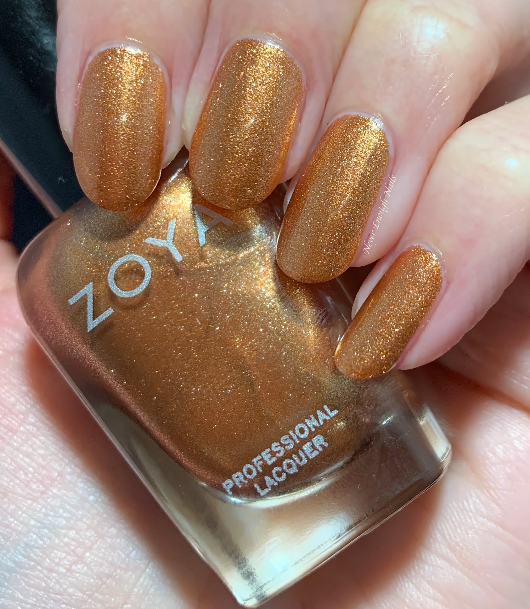 Zoya Apple