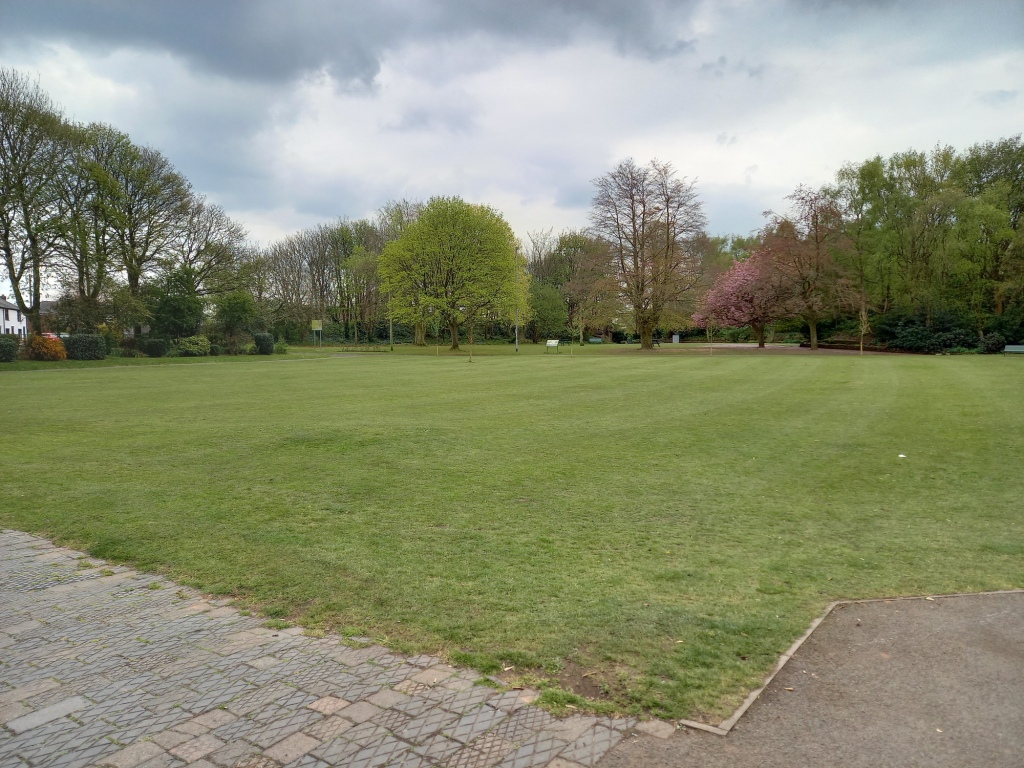 The Ham and Egger Files: Looking for the Putting Green at Runcorn Hill Park