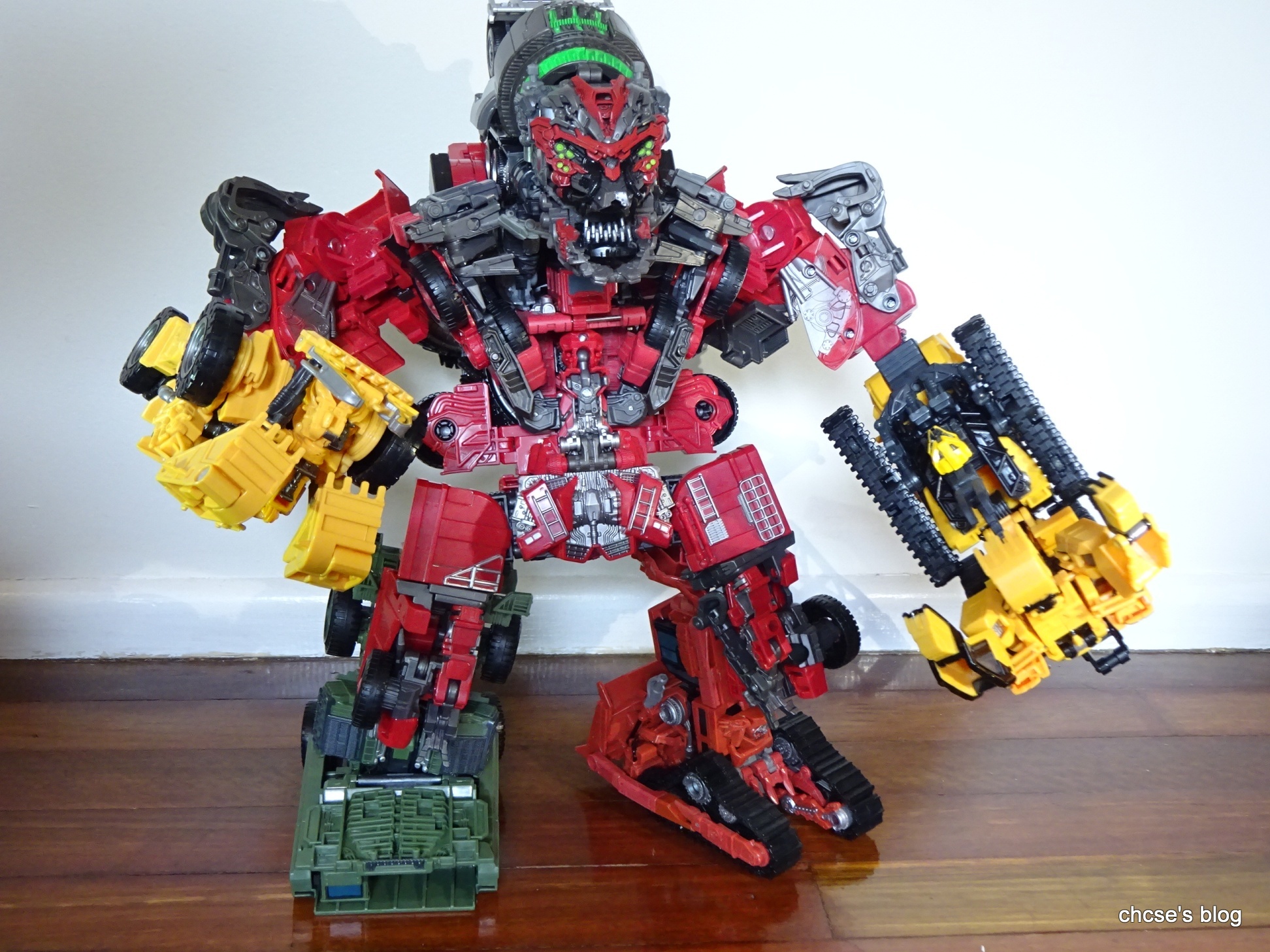 ChCse's blog: Toy Review: Transformers Generations Studio Series Devastator