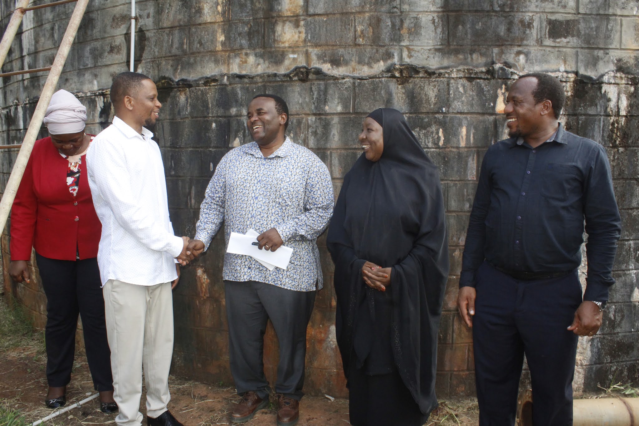 WIZARA YA MAJI KUPELEKEA FEDHA MUHEZA KUMALIZIA MRADI WA MAJI-KATIBU ...