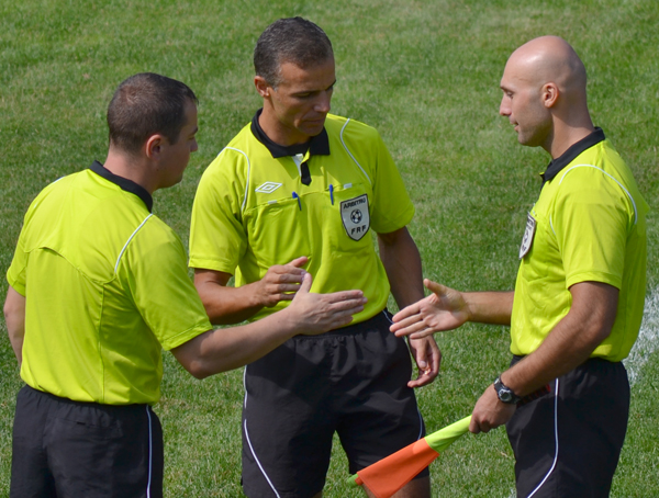 Sport-Campina: CSM Câmpina - Avântul Măneciu 2-1. Imagini cu brigada ...