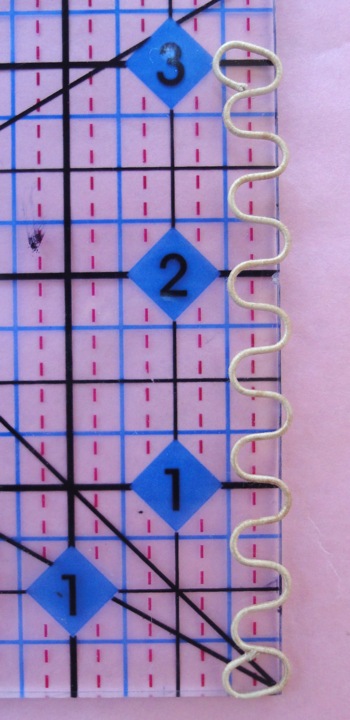 Festive Attyre: Edwardian Collar Stays