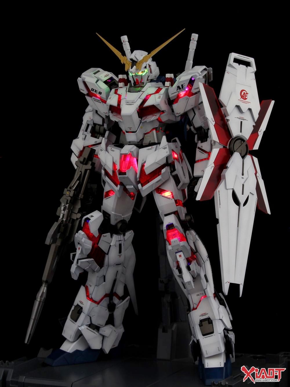 GUNDAM GUY: PG 1/60 Unicorn Gundam + LED Set - Painted Build