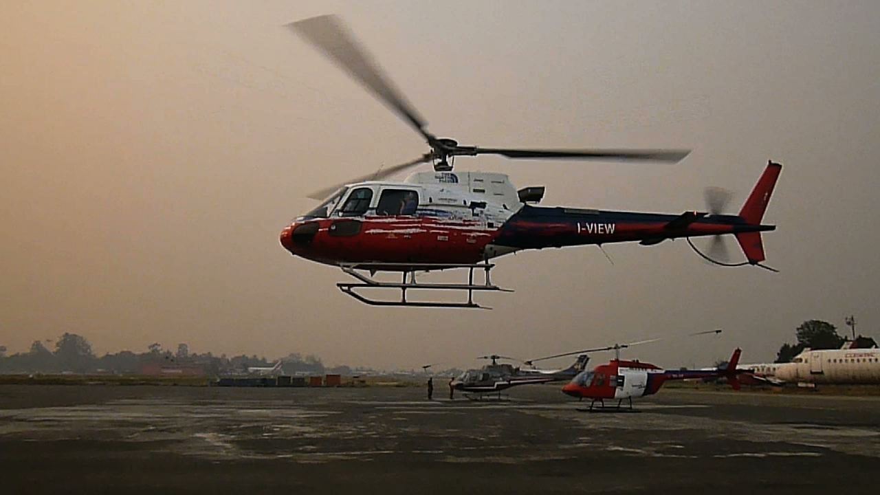 Hiking and Climbing Adventures: Accident in the Himalayas - Crashed ...