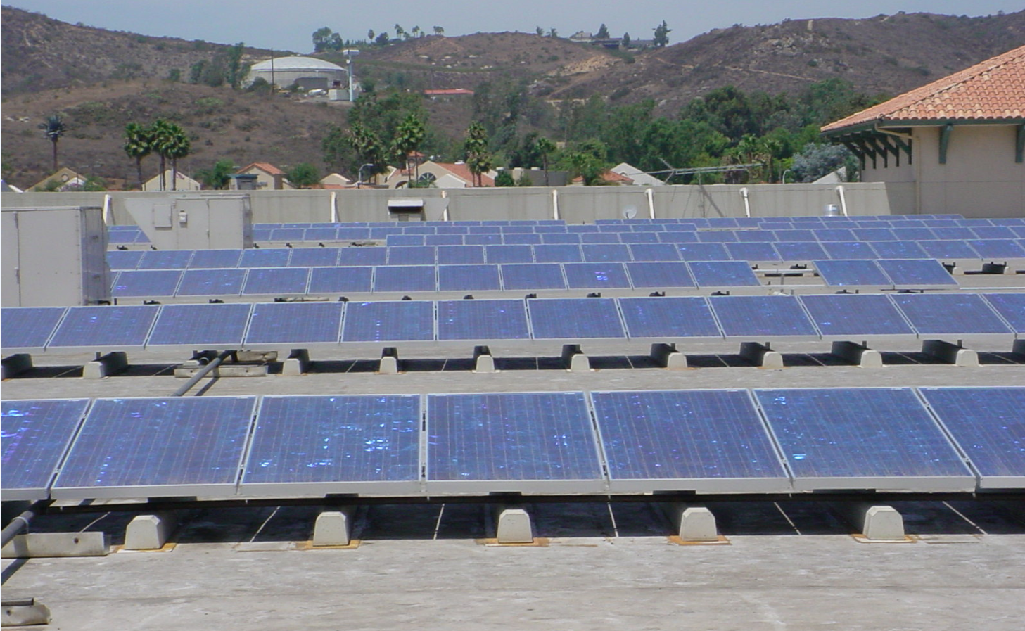 irGRiD: 828 Ea BP Solar USED BP-SX150 150 Watt Solar Panels w/Inverter ...