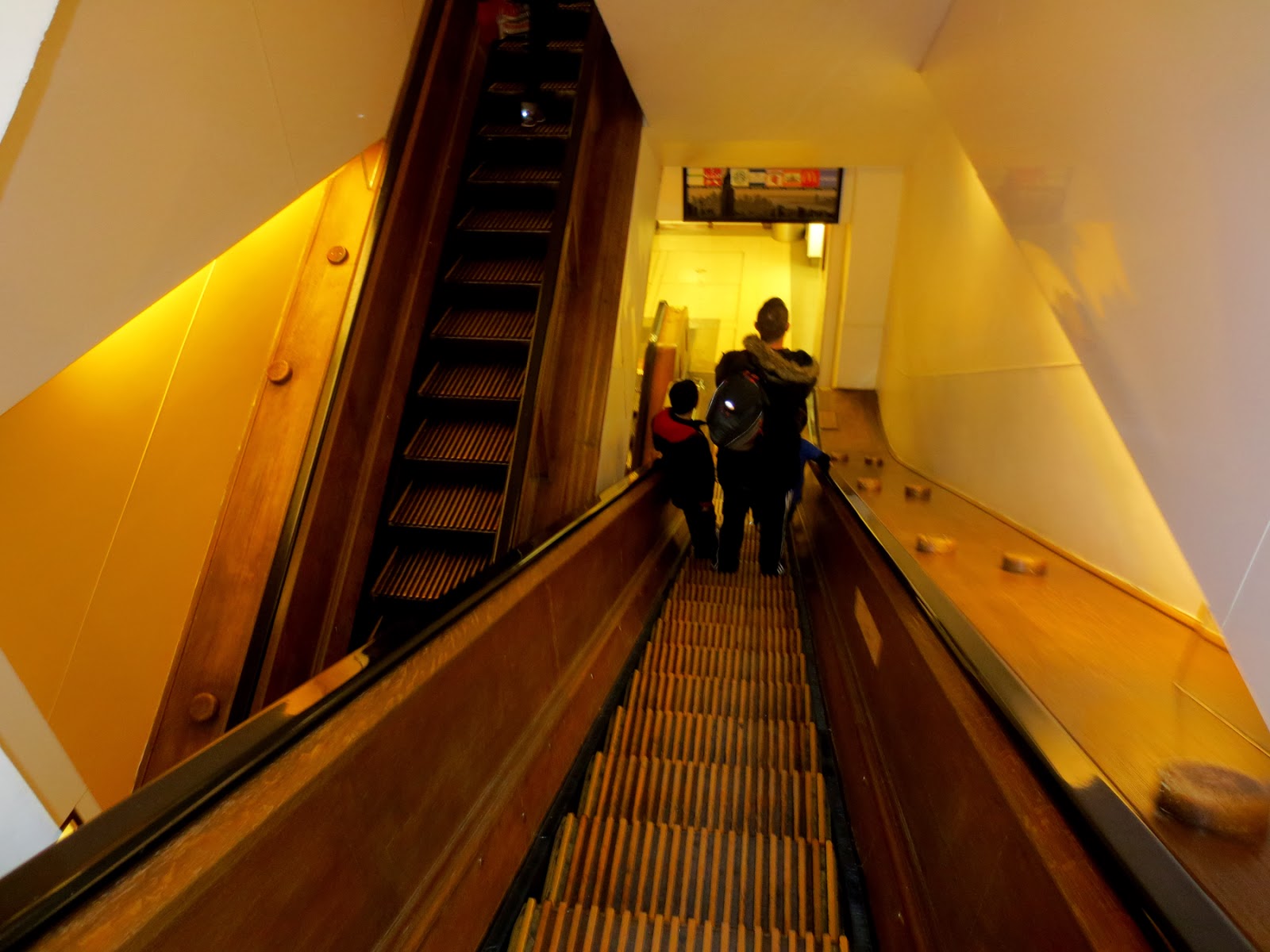 Big Apple Secrets: The Magic of Macy's. The history of the store.Part 2