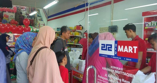 Travelplus Indonesia: Bertambah Lagi Minimarket 212 Mart, Besutan ...