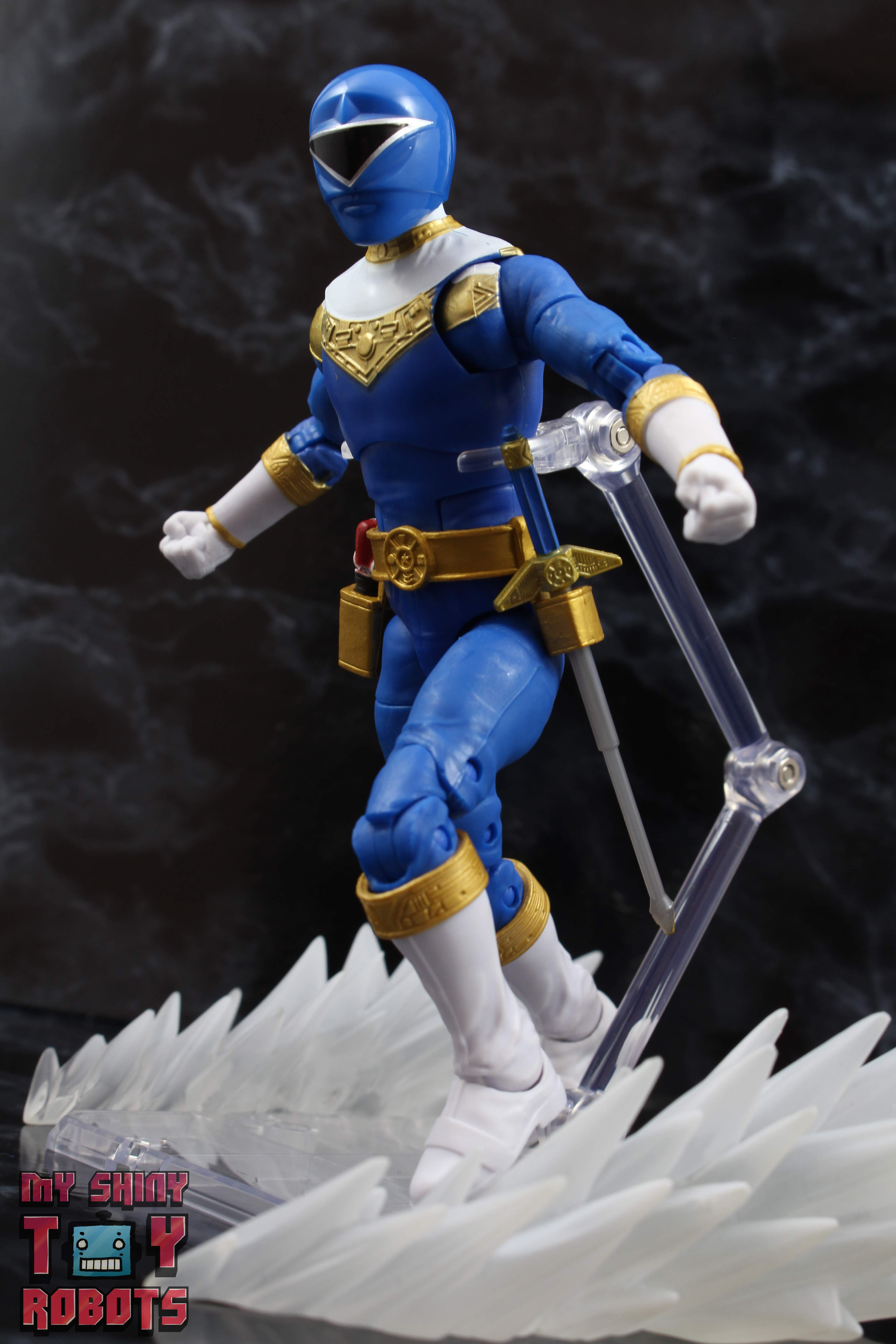 My Shiny Toy Robots: Toybox REVIEW: Power Rangers Lightning Collection ...