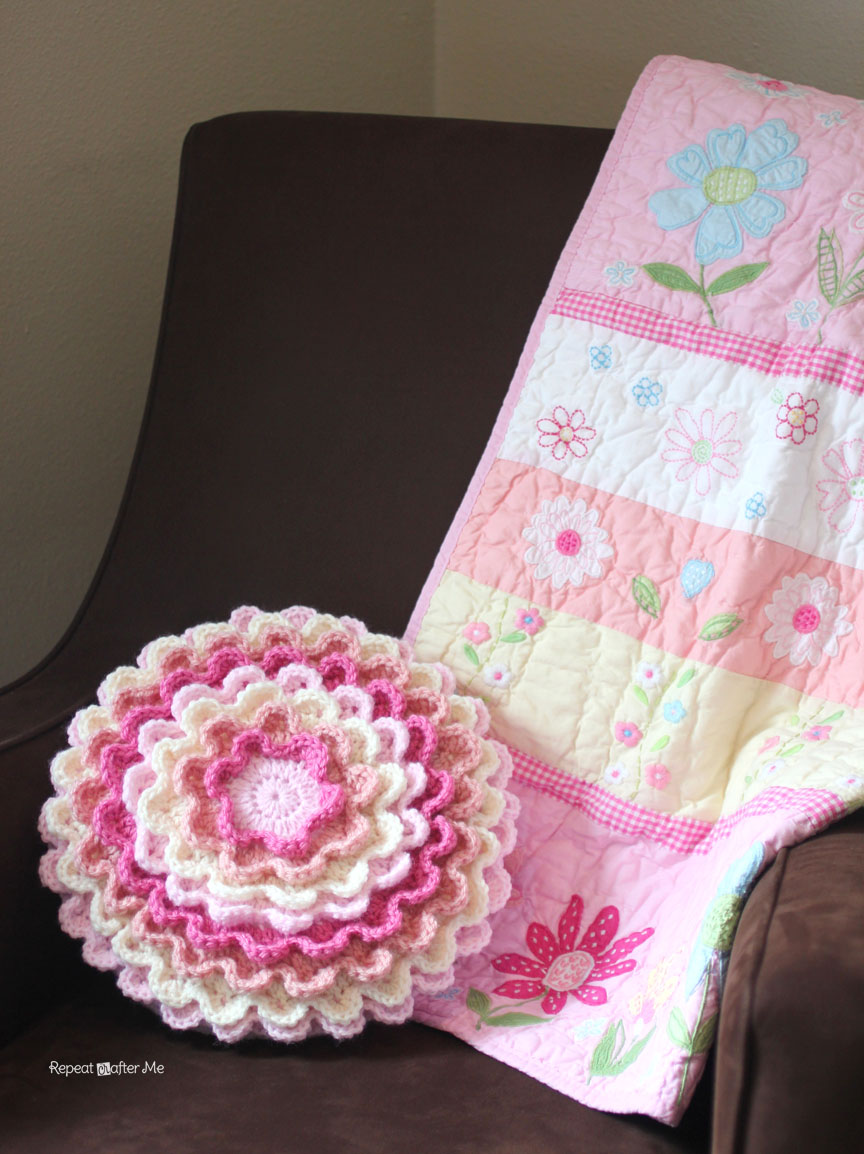 Crochet Blooming Flower Pillow Pattern at Alan Fortune blog