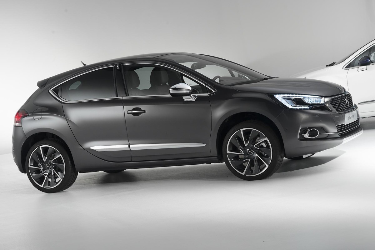 .: El DS4 Deja Citroen con su restyling